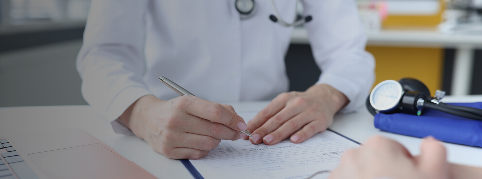 What plans are in place to reduce fit notes in the workplace?